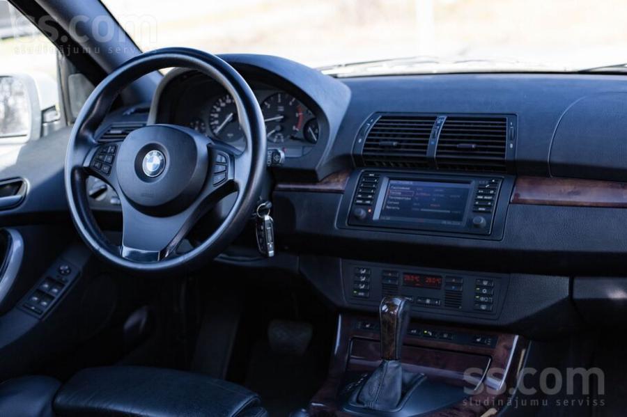 Pelēks BMW X5 2006 Rīga, ar dzinēja tilpumu 3.00 L un nobraukumu 340 tūkst. km par 5990 €, foto 24 vietnē AUTOMOTO.COM.LV