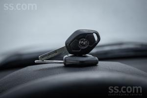 Grey BMW X5 2006 in Riga, with an engine capacity of 3.00 L and mileage of 345 thousand km for 5990 €, photo 26 on AUTOMOTO.COM.LV