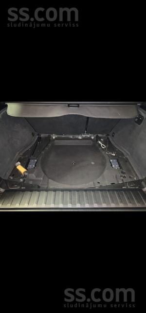 Pelēks BMW X5 2006 Rīga, ar dzinēja tilpumu 3.00 L un nobraukumu 390 tūkst. km par 5500 €, foto 12 vietnē AUTOMOTO.COM.LV