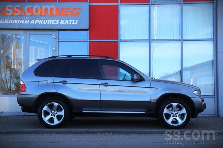 Pelēks BMW X5 2006 Rīga, ar dzinēja tilpumu 3.00 L un nobraukumu 390 tūkst. km par 6995 €, foto 4 vietnē AUTOMOTO.COM.LV