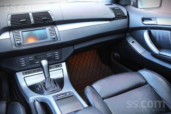 Grey BMW X5 2006 in Riga, with an engine capacity of 3.00 L and mileage of 390 thousand km for 6995 €, photo 8 on AUTOMOTO.COM.LV