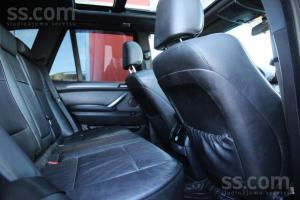 Pelēks BMW X5 2006 Rīga, ar dzinēja tilpumu 3.00 L un nobraukumu 390 tūkst. km par 6995 €, foto 16 vietnē AUTOMOTO.COM.LV