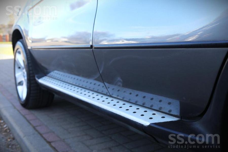 Pelēks BMW X5 2006 Rīga, ar dzinēja tilpumu 3.00 L un nobraukumu 390 tūkst. km par 6995 €, foto 21 vietnē AUTOMOTO.COM.LV