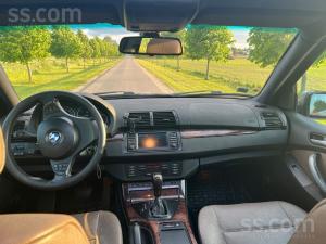 Pelēks BMW X5 2006 Rīga, ar dzinēja tilpumu 3.00 L un nobraukumu 347 tūkst. km par 4500 €, foto 12 vietnē AUTOMOTO.COM.LV