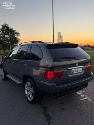 Grey BMW X5 2006 in Vilnius, with an engine capacity of 4.40 L and mileage of 197 thousand km for 4000 €, photo 8 on AUTOMOTO.COM.LV