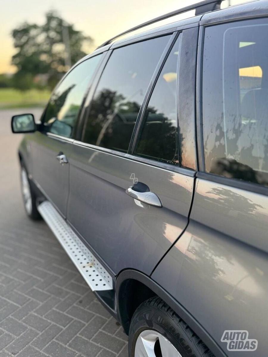 Grey BMW X5 2006 in Vilnius, with an engine capacity of 4.40 L and mileage of 197 thousand km for 4000 €, photo 9 on AUTOMOTO.COM.LV