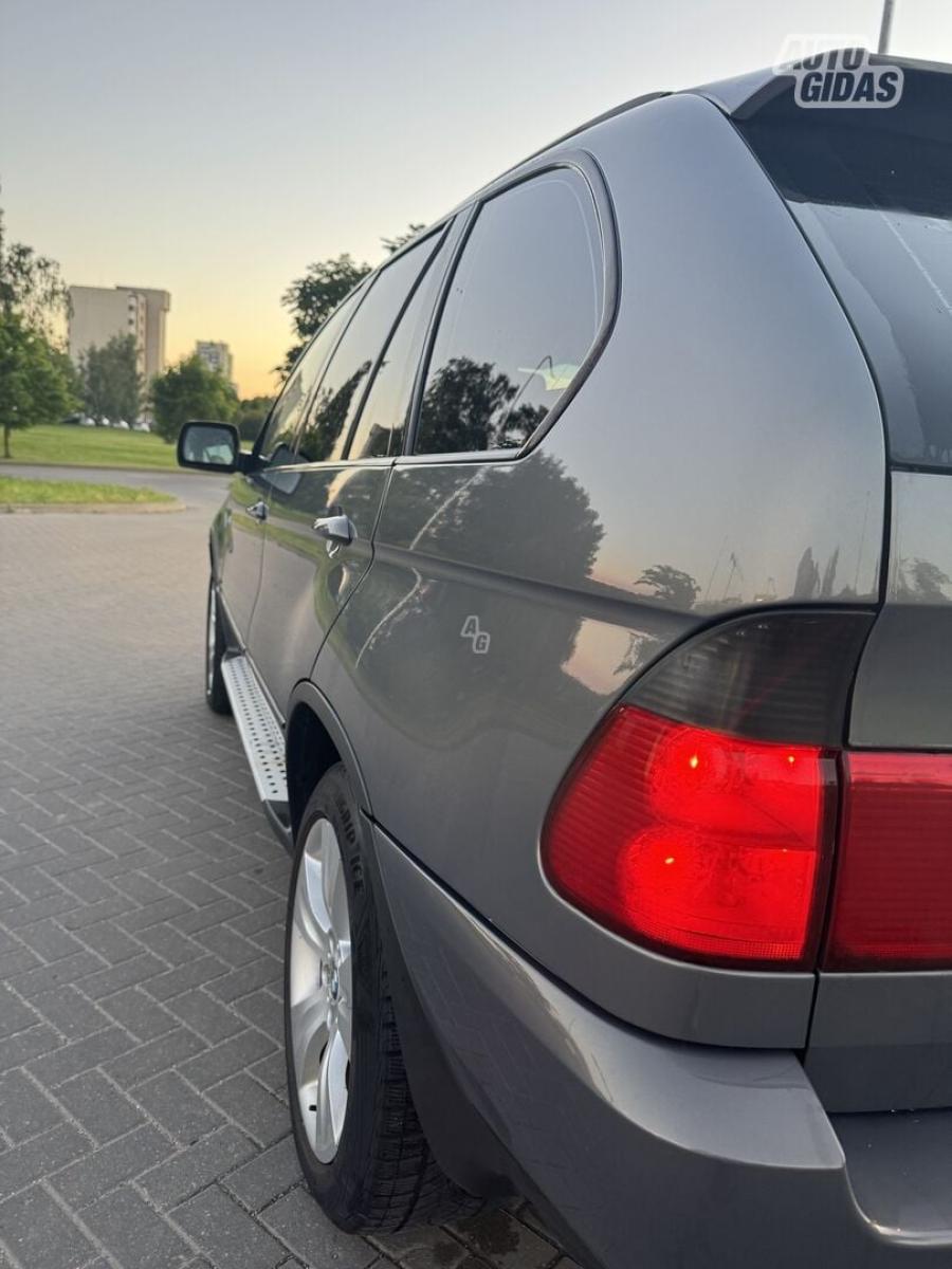 Grey BMW X5 2006 in Vilnius, with an engine capacity of 4.40 L and mileage of 197 thousand km for 4000 €, photo 11 on AUTOMOTO.COM.LV