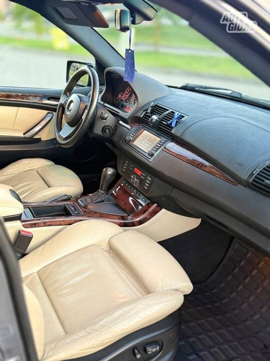 Grey BMW X5 2006 in Vilnius, with an engine capacity of 4.40 L and mileage of 197 thousand km for 4000 €, photo 14 on AUTOMOTO.COM.LV
