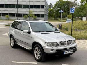 Pelēks BMW X5 2006 Viļņa, ar dzinēja tilpumu 2.99 L un nobraukumu 2895 tūkst. km par 5500 €, foto  vietnē AUTOMOTO.COM.LV