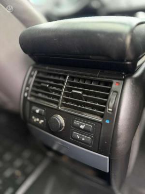 Grey BMW X5 2006 in Vilnius, with an engine capacity of 2.99 L and mileage of 2895 thousand km for 5500 €, photo 13 on AUTOMOTO.COM.LV