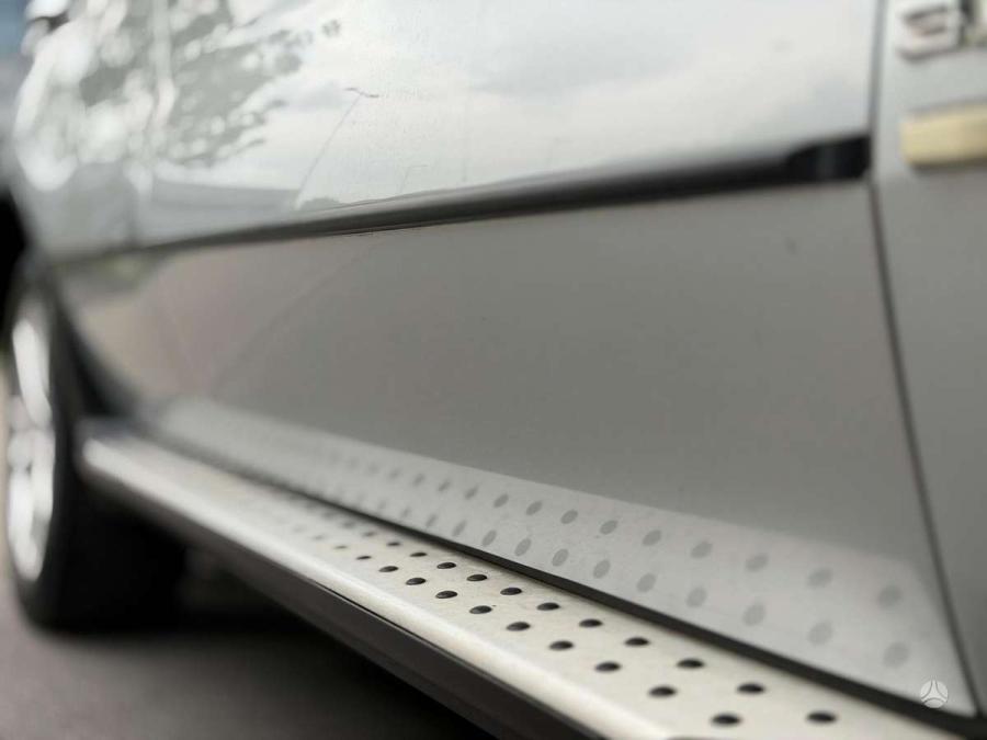 Grey BMW X5 2006 in Vilnius, with an engine capacity of 2.99 L and mileage of 2895 thousand km for 5500 €, photo 17 on AUTOMOTO.COM.LV