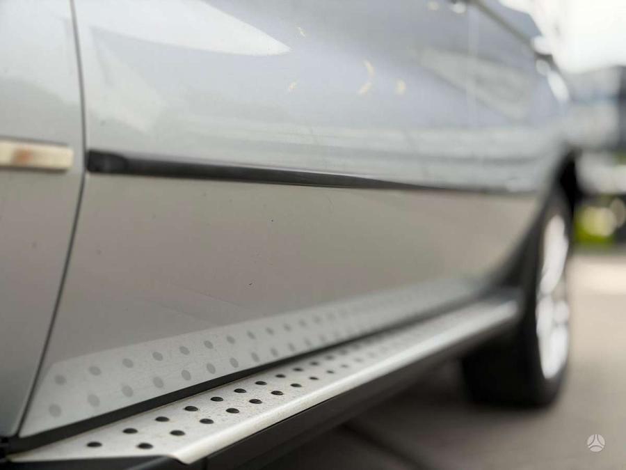 Grey BMW X5 2006 in Vilnius, with an engine capacity of 2.99 L and mileage of 2895 thousand km for 5500 €, photo 21 on AUTOMOTO.COM.LV