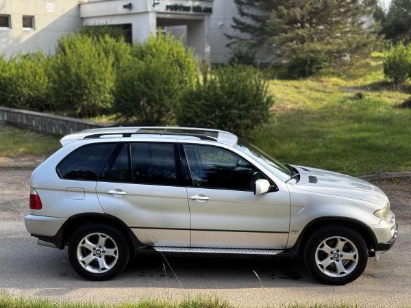 Pelēks BMW X5 2006 Viļņa, ar dzinēja tilpumu 3.00 L un nobraukumu 299 tūkst. km par 3500 €, foto 4 vietnē AUTOMOTO.COM.LV