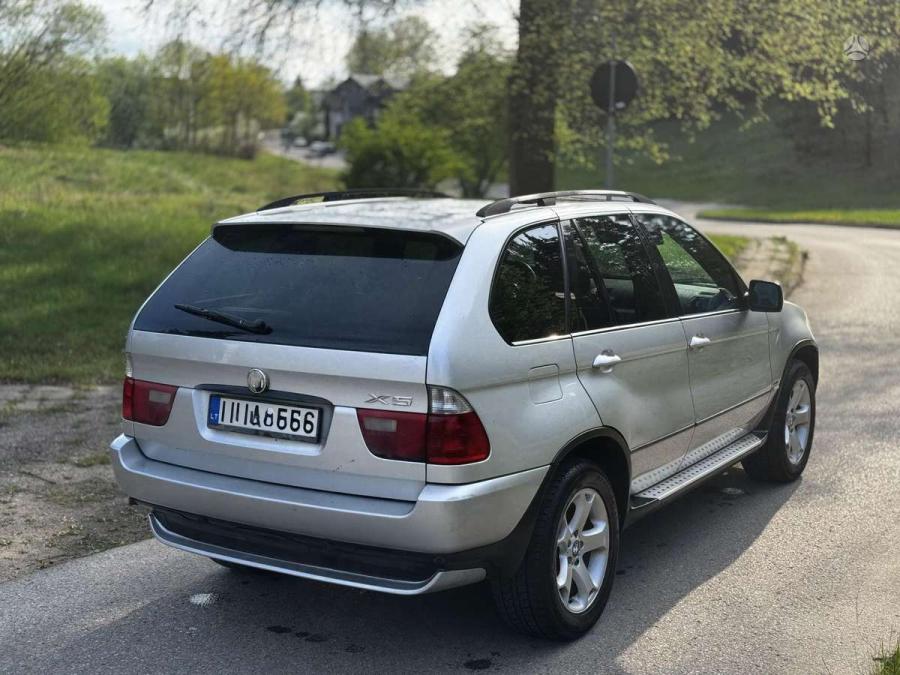 Pelēks BMW X5 2006 Viļņa, ar dzinēja tilpumu 3.00 L un nobraukumu 299 tūkst. km par 3500 €, foto 6 vietnē AUTOMOTO.COM.LV