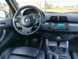 Grey BMW X5 2006 in Saldus, with an engine capacity of 3.00 L and mileage of 395 thousand km for 6600 €, photo 13 on AUTOMOTO.COM.LV