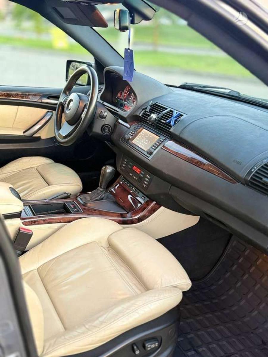 Pelēks BMW X5 2006 Šalčininkai, ar dzinēja tilpumu 4.40 L un nobraukumu 197 tūkst. km par 3000 €, foto 11 vietnē AUTOMOTO.COM.LV