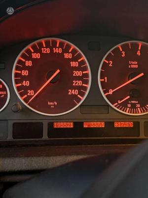 Pelēks BMW X5 2006 Šalčininkai, ar dzinēja tilpumu 4.40 L un nobraukumu 197 tūkst. km par 3000 €, foto 21 vietnē AUTOMOTO.COM.LV
