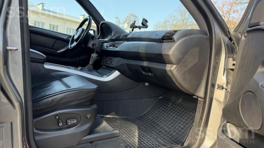 Pelēks BMW X5 2006 Valmiera, ar dzinēja tilpumu 3.00 L un nobraukumu 307 tūkst. km par 5600 €, foto 11 vietnē AUTOMOTO.COM.LV
