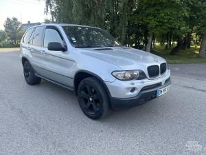 Pelēks BMW X5 2006 Marijampole, ar dzinēja tilpumu 3.00 L un nobraukumu 300 tūkst. km par 3550 €, foto  vietnē AUTOMOTO.COM.LV
