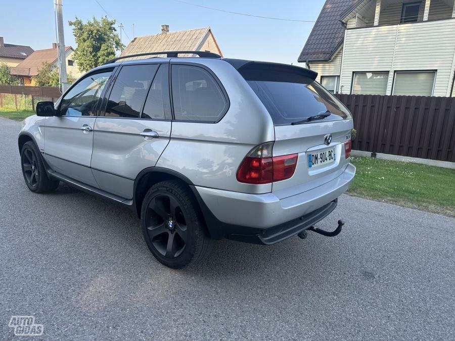 Pelēks BMW X5 2006 Marijampole, ar dzinēja tilpumu 3.00 L un nobraukumu 300 tūkst. km par 3550 €, foto 5 vietnē AUTOMOTO.COM.LV