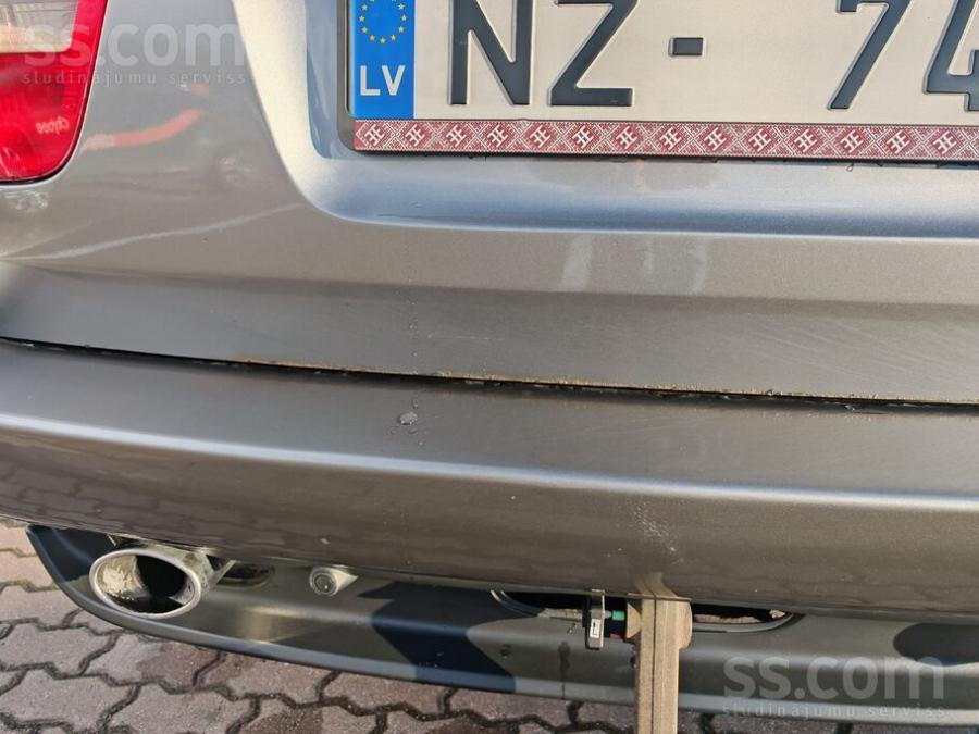 Pelēks BMW X5 2006 Rīga, ar dzinēja tilpumu 3.00 L un nobraukumu 410 tūkst. km par 5500 €, foto 13 vietnē AUTOMOTO.COM.LV