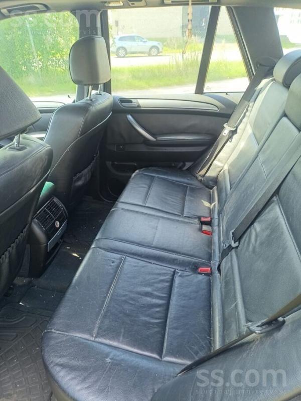 Pelēks BMW X5 2006 Cēsis, ar dzinēja tilpumu 3.00 L un nobraukumu 365 tūkst. km par 3500 €, foto 6 vietnē AUTOMOTO.COM.LV