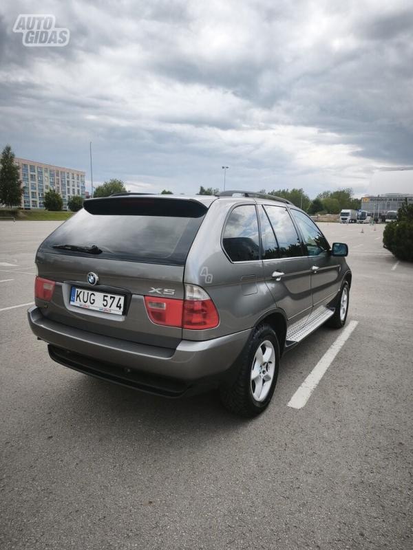 Grey BMW X5 2006 in Siauliai, with an engine capacity of 3.00 L and mileage of 281 thousand km for 4750 €, photo 7 on AUTOMOTO.COM.LV