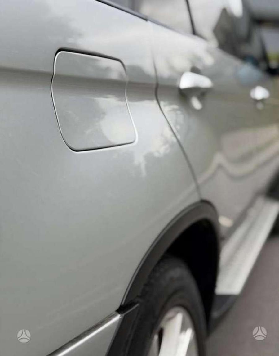 Pelēks BMW X5 2006 Viļņa, ar dzinēja tilpumu 2.99 L un nobraukumu 297 tūkst. km par 5500 €, foto 18 vietnē AUTOMOTO.COM.LV