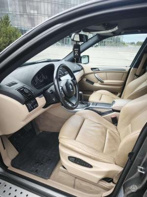 Pelēks BMW X5 2006 Šauļi, ar dzinēja tilpumu 2.99 L un nobraukumu 281 tūkst. km par 4200 €, foto 10 vietnē AUTOMOTO.COM.LV