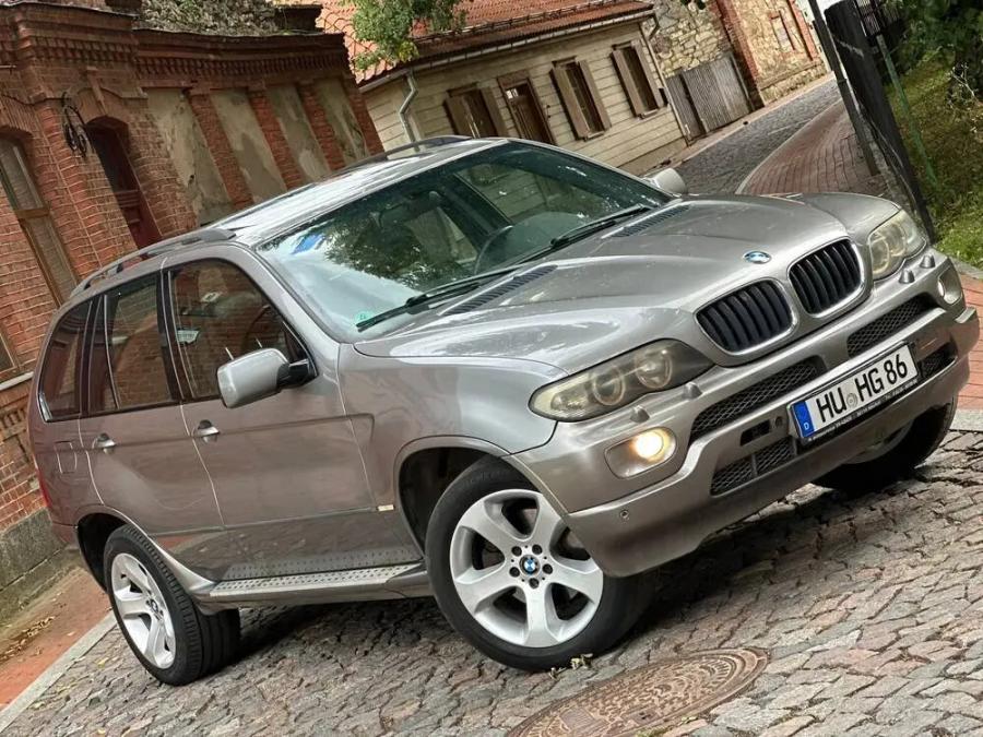Grey BMW X5 2006 in Cesis, with an engine capacity of 3.00 L and mileage of 365 thousand km for 3990 €, photo 4 on AUTOMOTO.COM.LV