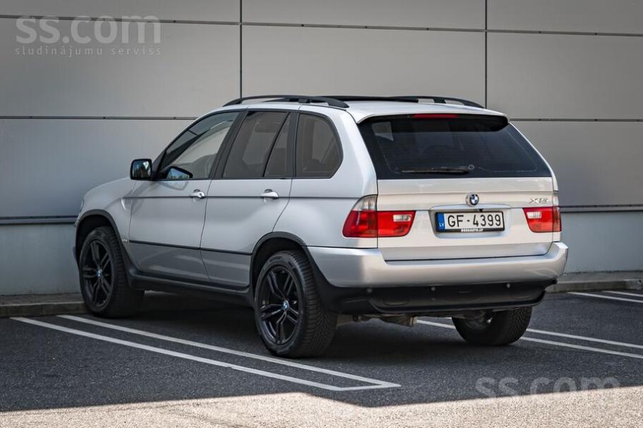 Grey BMW X5 2006 in Riga, with an engine capacity of 3.00 L and mileage of 232 thousand km for 5500 €, photo 7 on AUTOMOTO.COM.LV