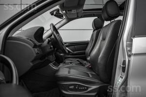 Grey BMW X5 2006 in Riga, with an engine capacity of 3.00 L and mileage of 232 thousand km for 5500 €, photo 9 on AUTOMOTO.COM.LV