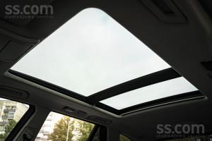 Grey BMW X5 2006 in Riga, with an engine capacity of 3.00 L and mileage of 232 thousand km for 5500 €, photo 16 on AUTOMOTO.COM.LV