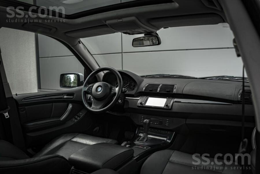 Grey BMW X5 2006 in Riga, with an engine capacity of 3.00 L and mileage of 232 thousand km for 5500 €, photo 17 on AUTOMOTO.COM.LV