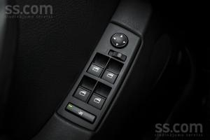 Grey BMW X5 2006 in Riga, with an engine capacity of 3.00 L and mileage of 232 thousand km for 5500 €, photo 30 on AUTOMOTO.COM.LV