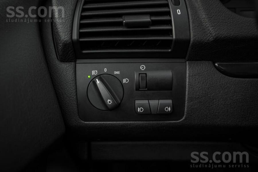 Grey BMW X5 2006 in Riga, with an engine capacity of 3.00 L and mileage of 232 thousand km for 5500 €, photo 31 on AUTOMOTO.COM.LV