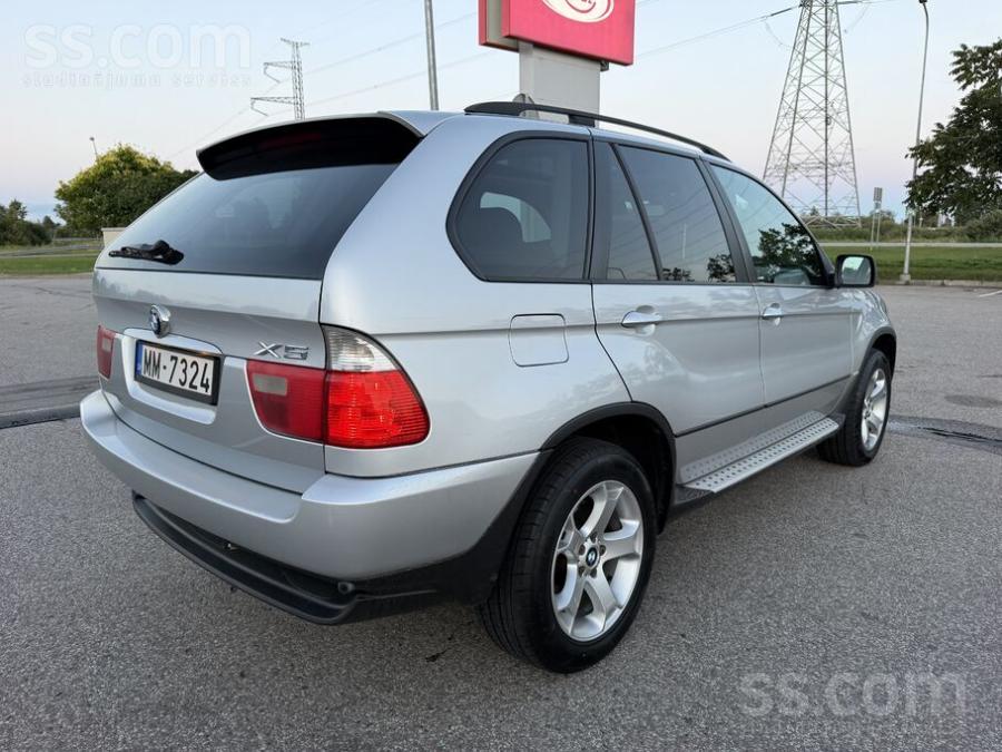 Grey BMW X5 2006 in Riga, with an engine capacity of 3.00 L and mileage of 304 thousand km for 3700 €, photo 5 on AUTOMOTO.COM.LV