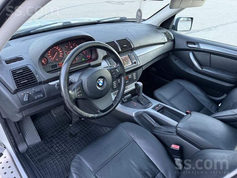 Grey BMW X5 2006 in Riga, with an engine capacity of 3.00 L and mileage of 304 thousand km for 3700 €, photo 9 on AUTOMOTO.COM.LV
