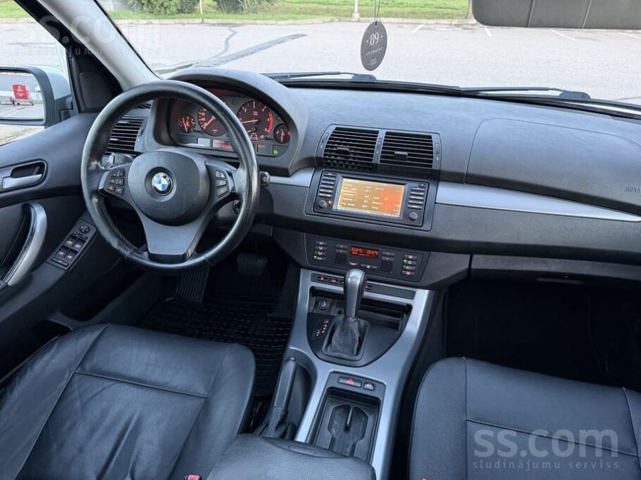 Grey BMW X5 2006 in Riga, with an engine capacity of 3.00 L and mileage of 304 thousand km for 3700 €, photo 13 on AUTOMOTO.COM.LV