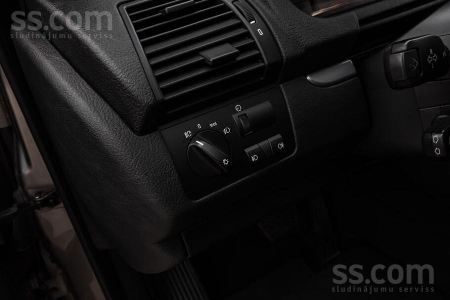 Pelēks BMW X5 2006 Jelgava, ar dzinēja tilpumu 3.00 L un nobraukumu 317 tūkst. km par 7350 €, foto 17 vietnē AUTOMOTO.COM.LV