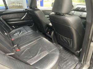 Grey BMW X5 2006 in Riga, with an engine capacity of 3.00 L and mileage of 0 thousand km for 5399 €, photo 13 on AUTOMOTO.COM.LV