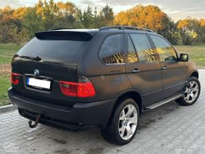 Grey BMW X5 2006 in Kaunas, with an engine capacity of 3.00 L and mileage of 320 thousand km for 2750 €, photo 5 on AUTOMOTO.COM.LV