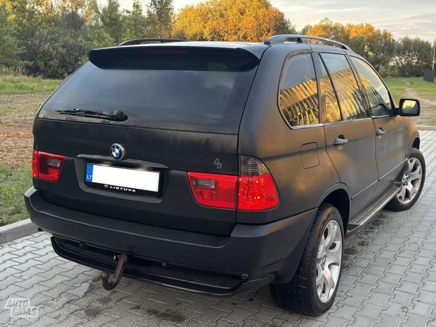 Grey BMW X5 2006 in Kaunas, with an engine capacity of 3.00 L and mileage of 320 thousand km for 2750 €, photo 9 on AUTOMOTO.COM.LV