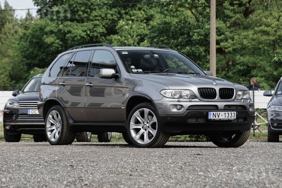 Grey BMW X5 2007 in Riga, with an engine capacity of 3.00 L and mileage of 313 thousand km for 15695 €, photo 2 on AUTOMOTO.COM.LV