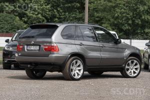 Grey BMW X5 2007 in Riga, with an engine capacity of 3.00 L and mileage of 313 thousand km for 15695 €, photo 4 on AUTOMOTO.COM.LV