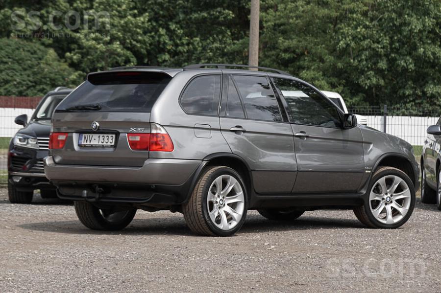 Grey BMW X5 2007 in Riga, with an engine capacity of 3.00 L and mileage of 313 thousand km for 15695 €, photo 4 on AUTOMOTO.COM.LV