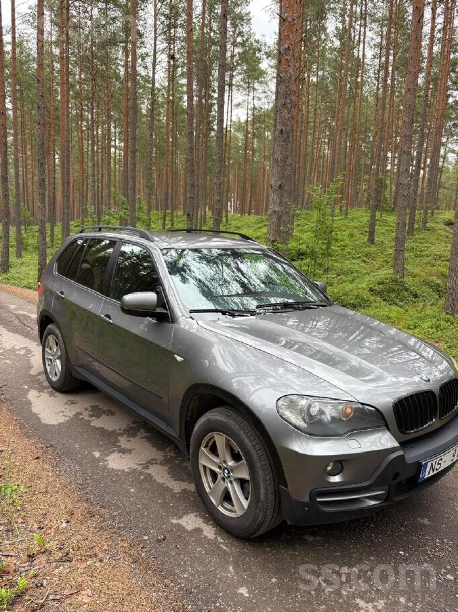 Pelēks BMW X5 2007 Rīga, ar dzinēja tilpumu 3.00 L un nobraukumu 0 tūkst. km par 6900 €, foto 1 vietnē AUTOMOTO.COM.LV