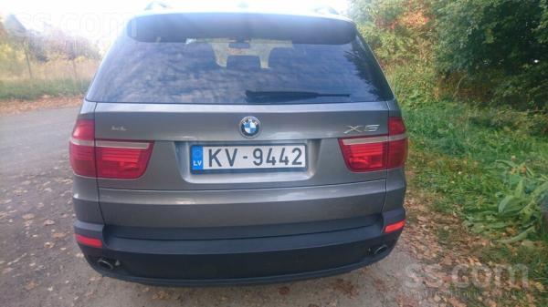 Grey BMW X5 2007 in Riga, with an engine capacity of 3.00 L and mileage of 215 thousand km for 6500 €, photo 5 on AUTOMOTO.COM.LV
