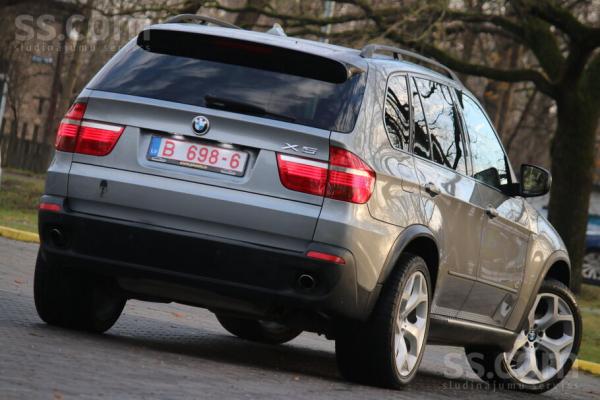Grey BMW X5 2007 in Riga, with an engine capacity of 3.00 L and mileage of 0 thousand km for 8899 €, photo 2 on AUTOMOTO.COM.LV