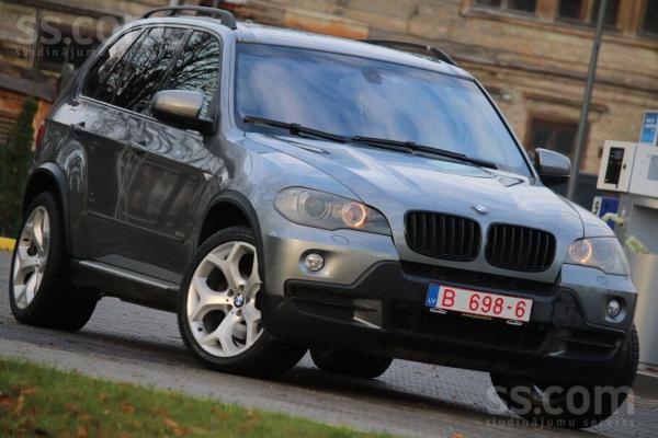 Grey BMW X5 2007 in Riga, with an engine capacity of 3.00 L and mileage of 0 thousand km for 8899 €, photo 3 on AUTOMOTO.COM.LV